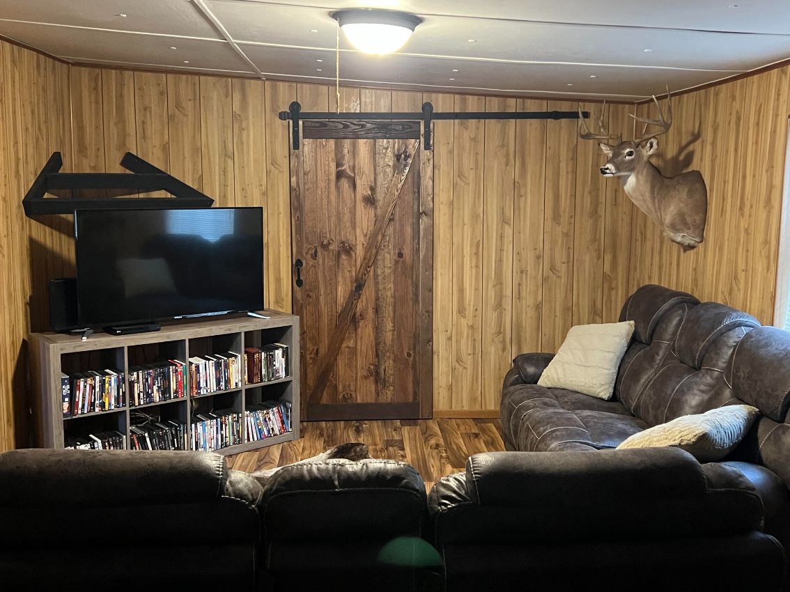 Lodging at Legacy Ranch | Comfortable Cabin Stays For Your Hunt